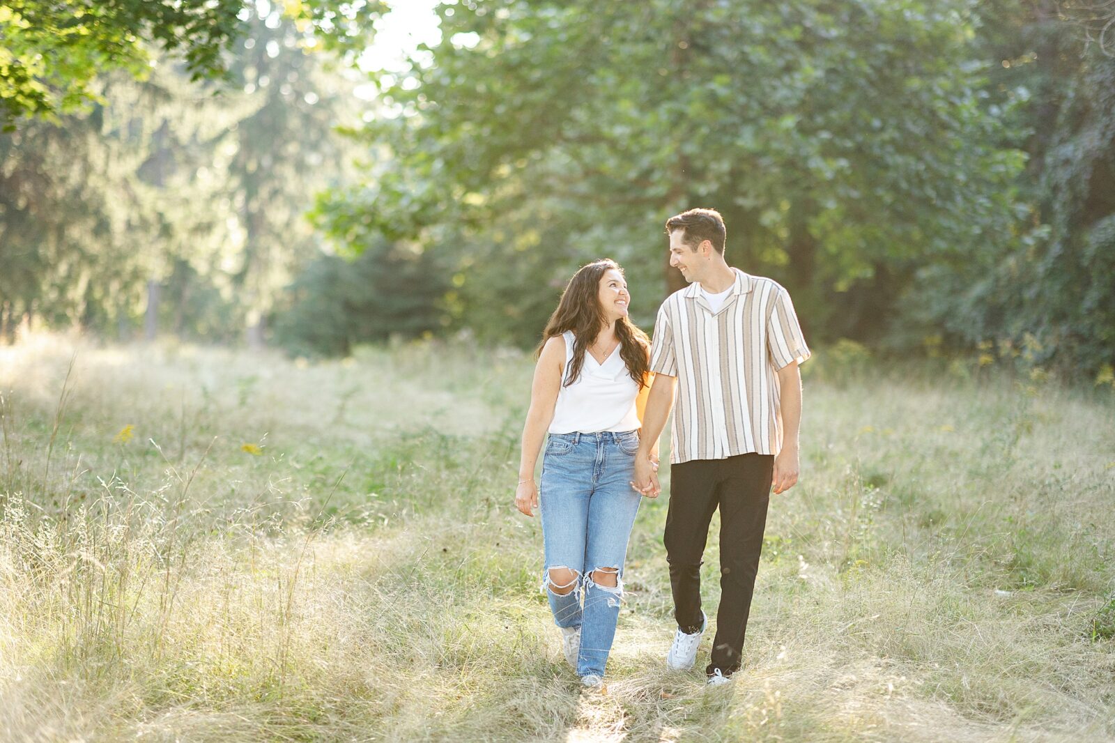 CONTACT - The Ewings Photo & Video